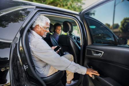 Uber launches Senior Accounts and Simple Mode across the MENA region ...