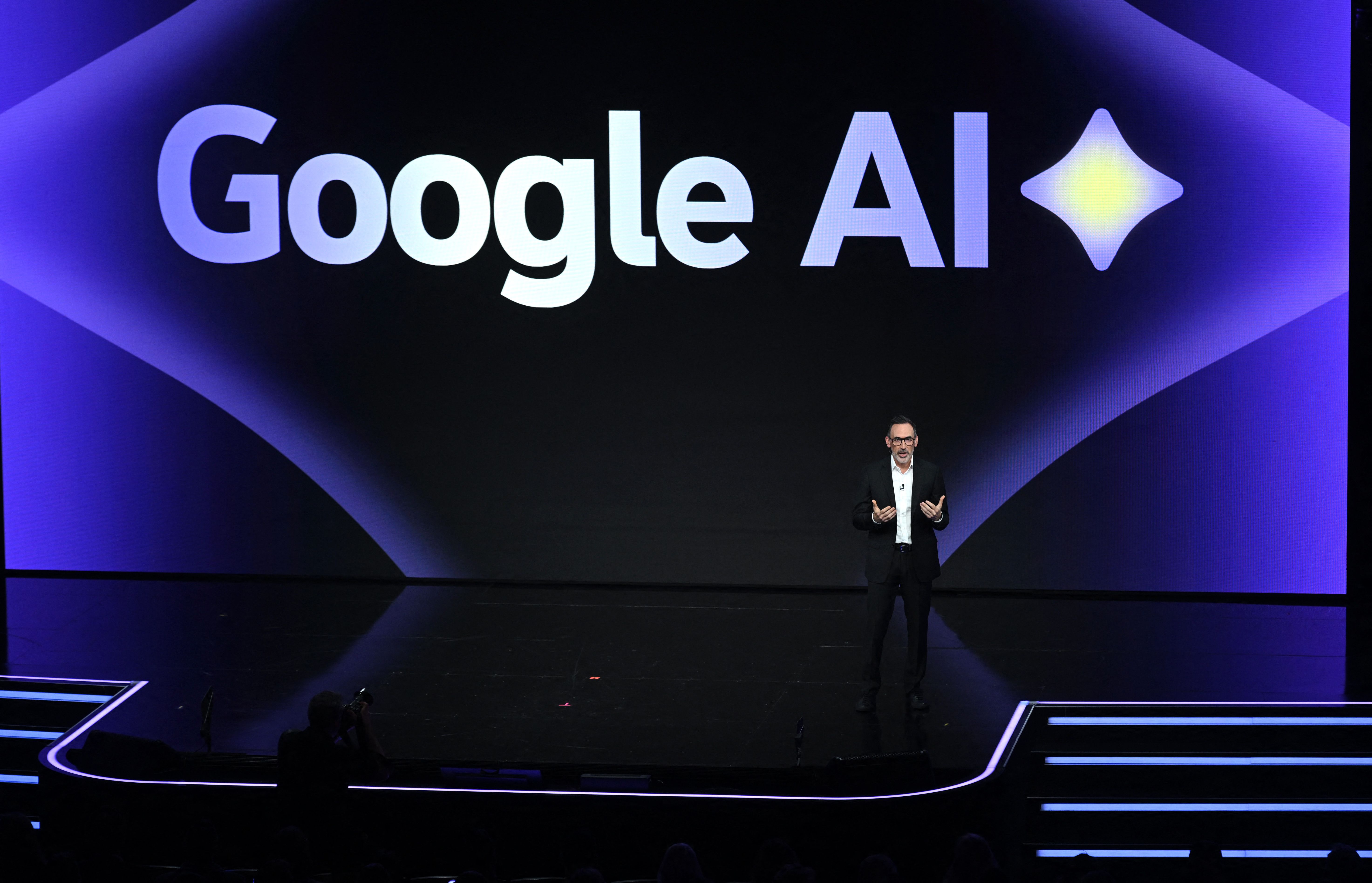 The hidden cost of AI? Google reveals how much energy your prompts ...