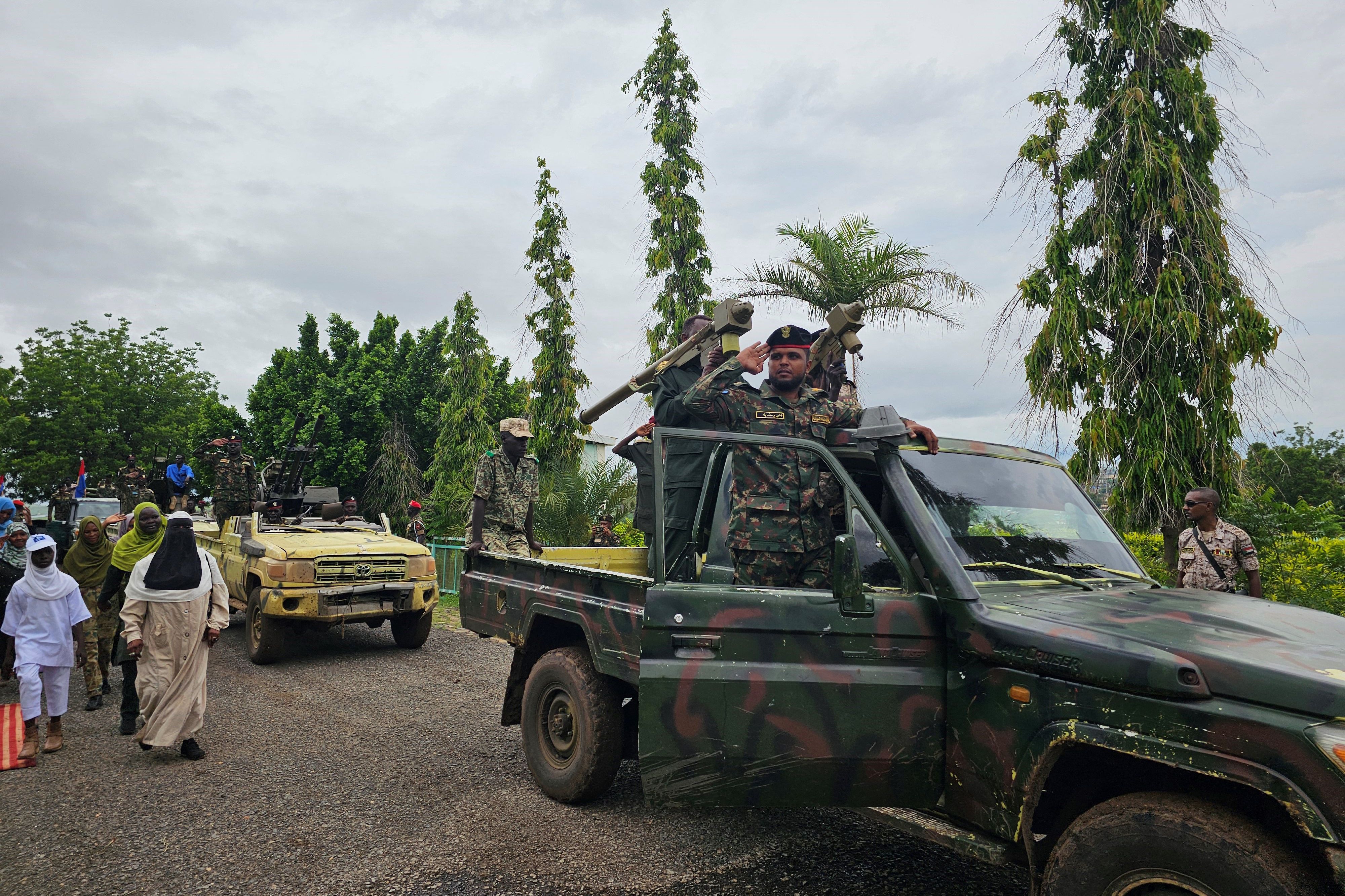 Sudanese army seizes strategic city of Bara amid fierce clashes with ...