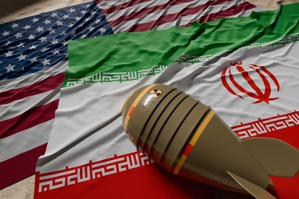 Iranian lawmakers urge development of nuclear bomb | Al Bawaba