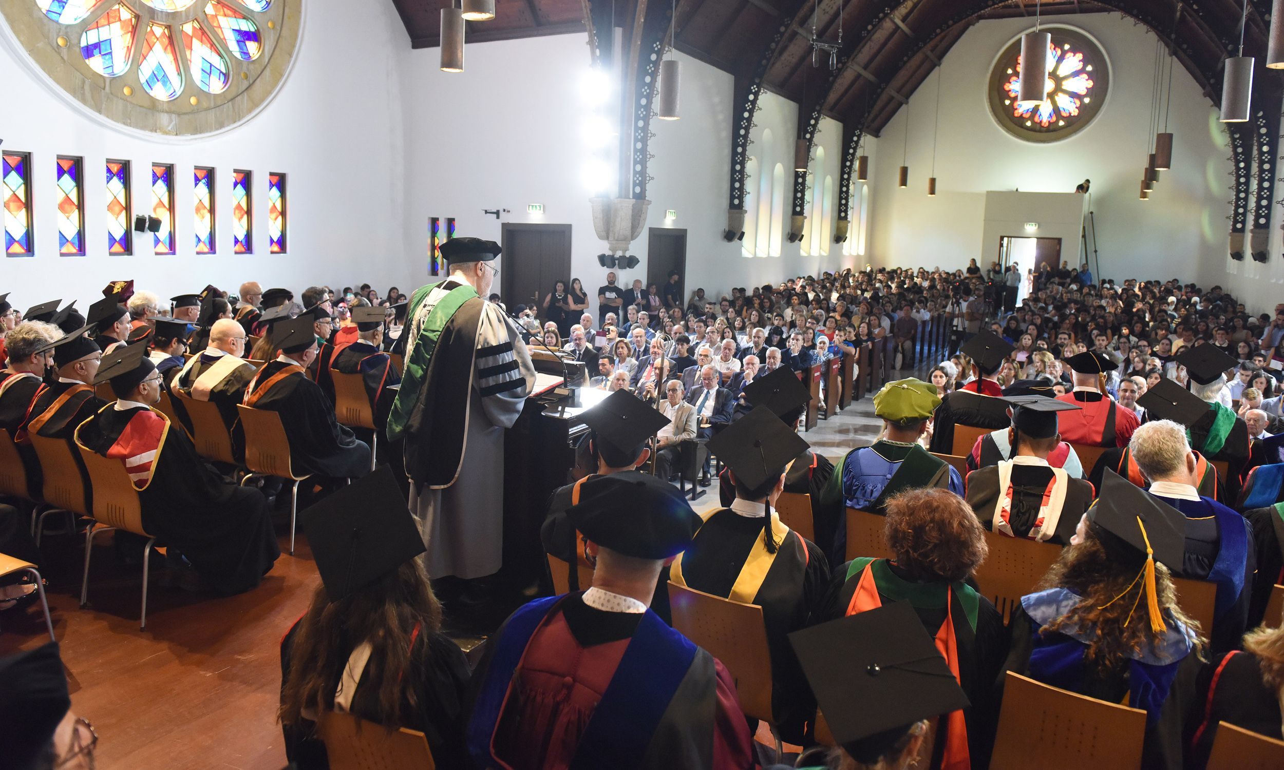 AUB’s 160th Opening Ceremony: Living “In the Moment” Amid Pressure and Possibility | Al Bawaba