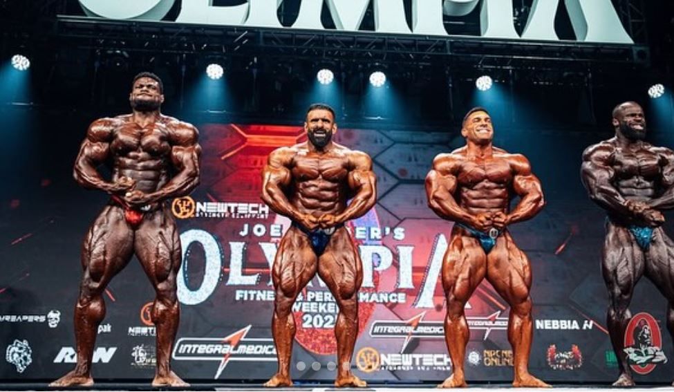 Derek Lunsford Wins 2025 Mr. Olympia..Hadi Choopan Places Second | Al ...