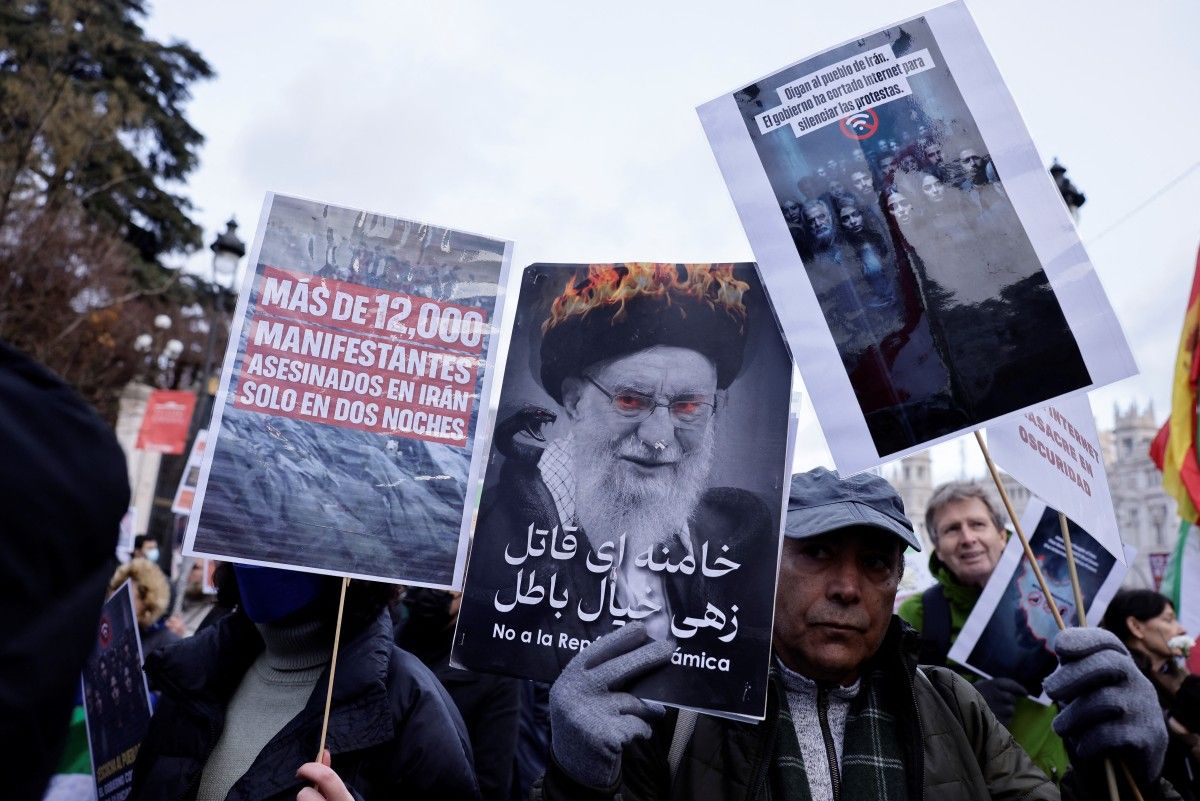 Did Iran use toxic chemicals against the protesters? | Al Bawaba