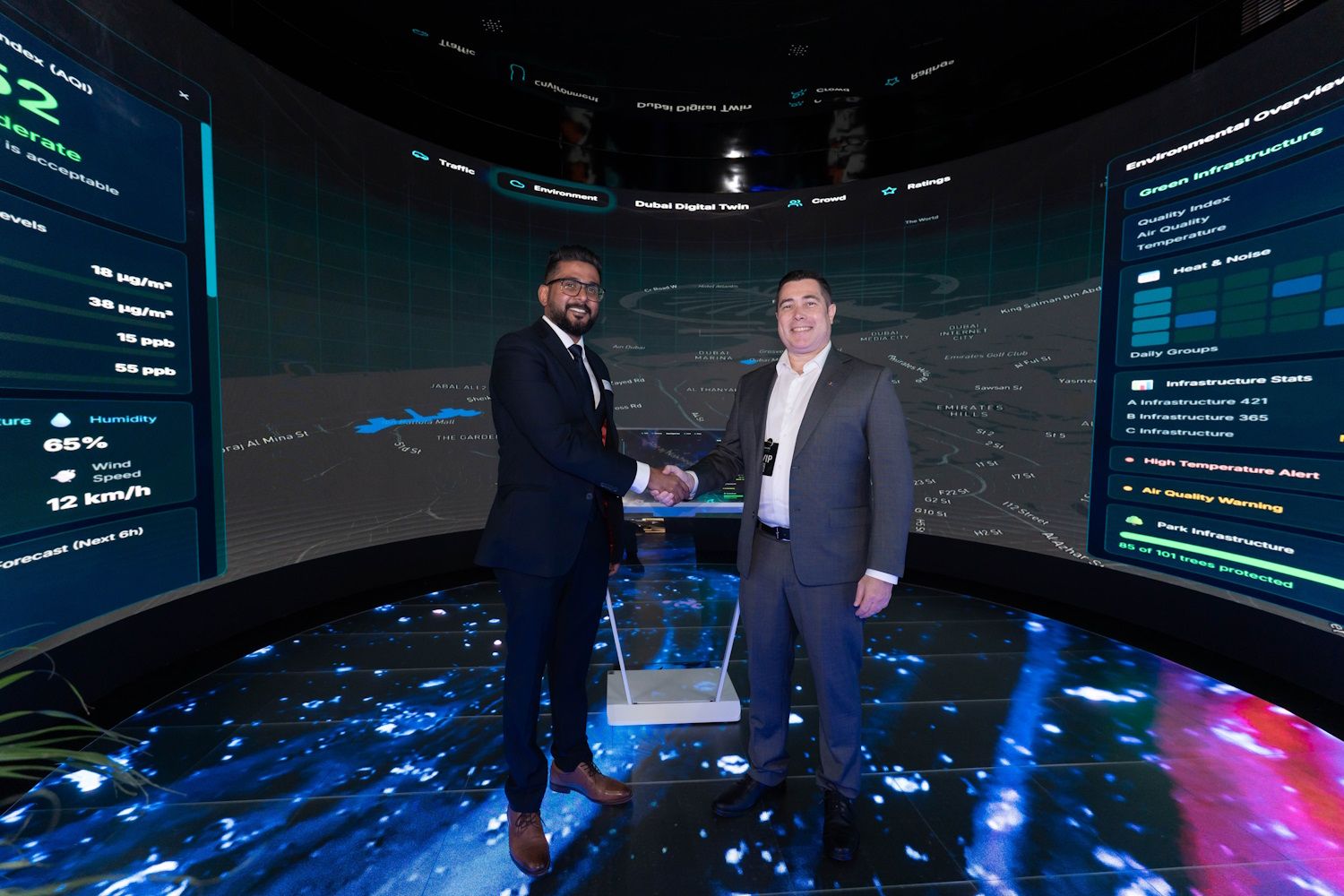 Intersec 2026 signs MoU appointing UXE as Future Cities Partner of ...