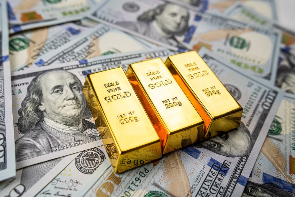 Gold prices jump to unexpected record, hit over $5,000 | Al Bawaba