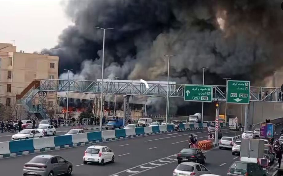 Massive fire erupts at Janat Abad market in Iran | Al Bawaba
