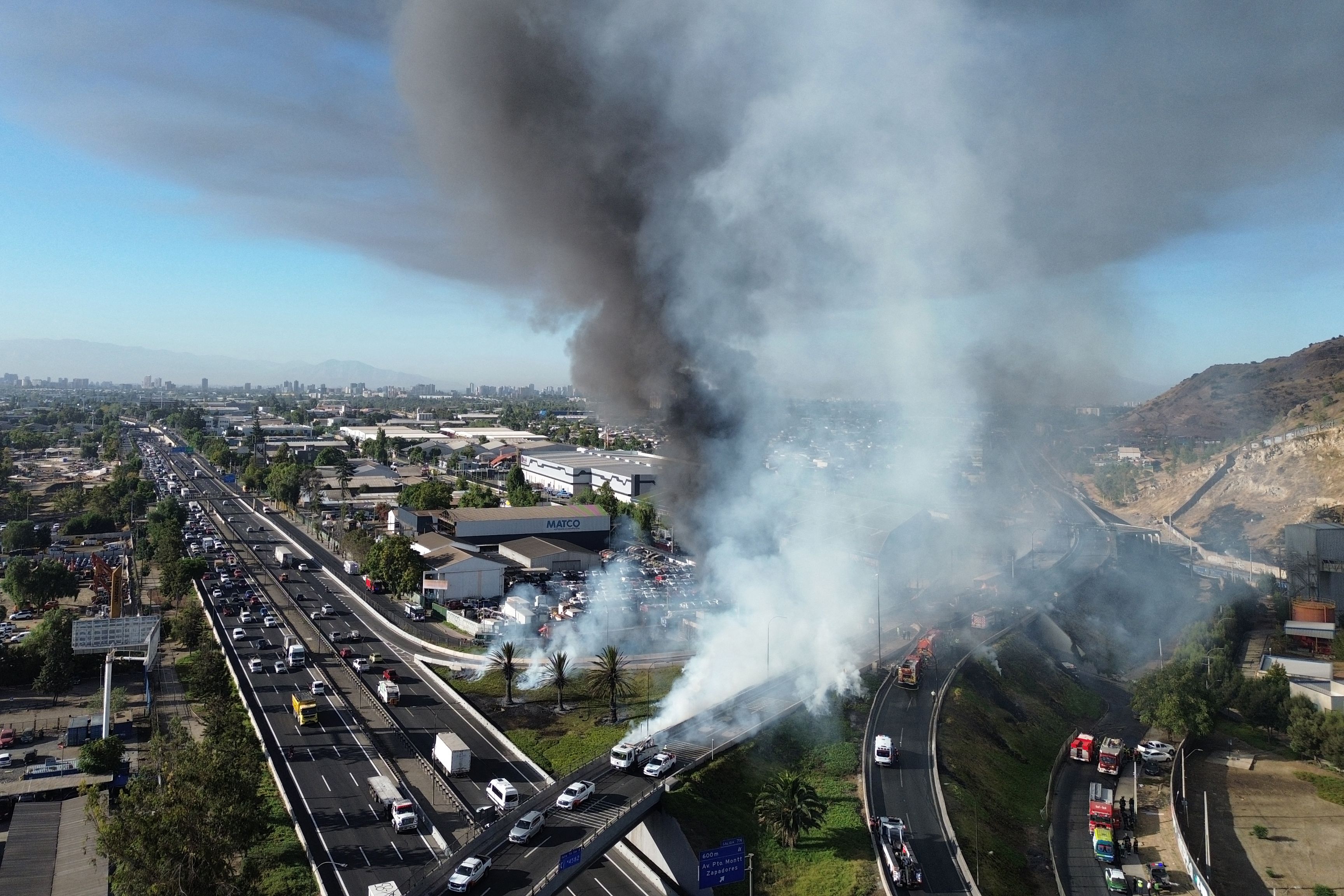 LPG tanker explosion kills four, injures 17 in northern Santiago | Al ...