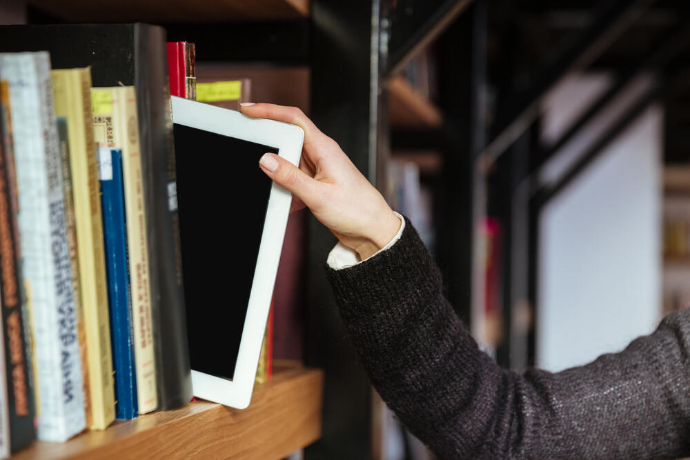 Egypt, UAE, KSA Promise to Build Largest Digital Library in World | Al ...