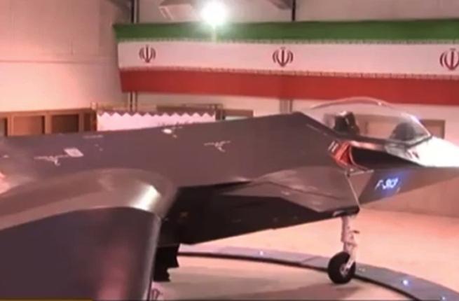 Faking it? Iran photoshops in their own fighter jet | Al Bawaba