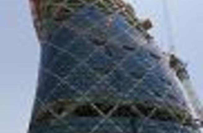 Capital Gate reaches 100m height | Al Bawaba