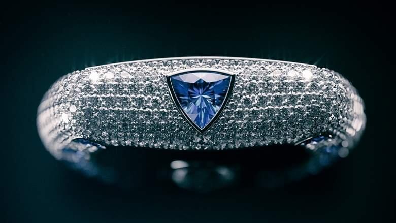 The World Most Expensive Car Key Ever! | Al Bawaba