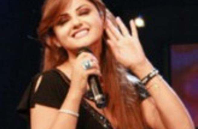 Pascal Mishalani wears a wedding dress | Al Bawaba