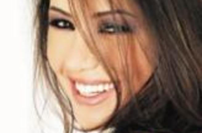 Laura Khalil Releases “Hikayah” | Al Bawaba