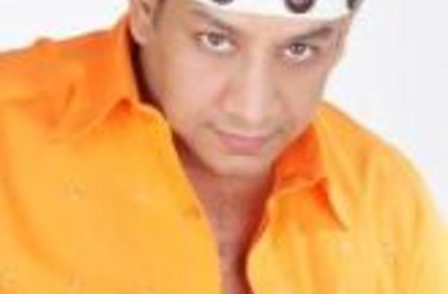 Isam Karika’s new clip | Al Bawaba