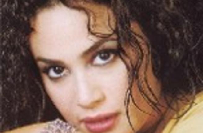 Hind Sabri best leading female actress | Al Bawaba