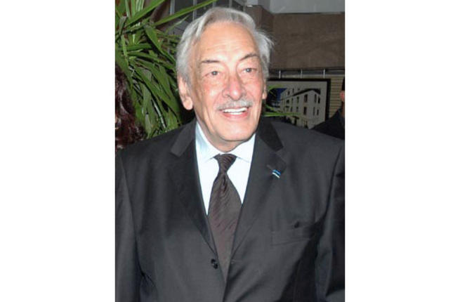 Rumors are jive ‘cause Jamil Rateb is alive | Al Bawaba