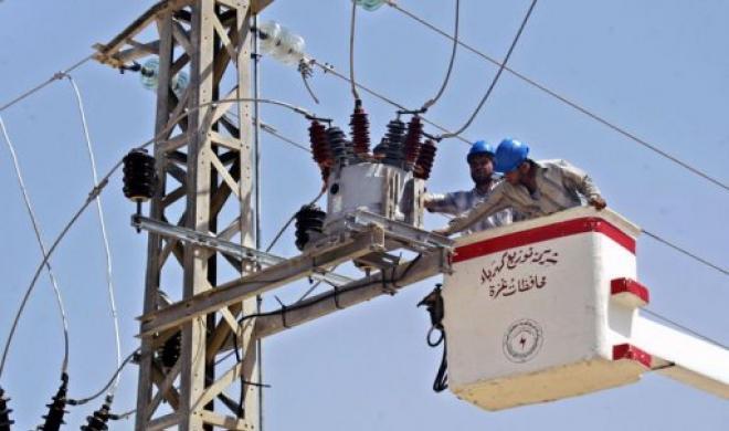 South Gaza Strip goes dark after Egypt disconnected power lines for ...