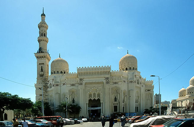 Preaching, Twitter-style | Al Bawaba