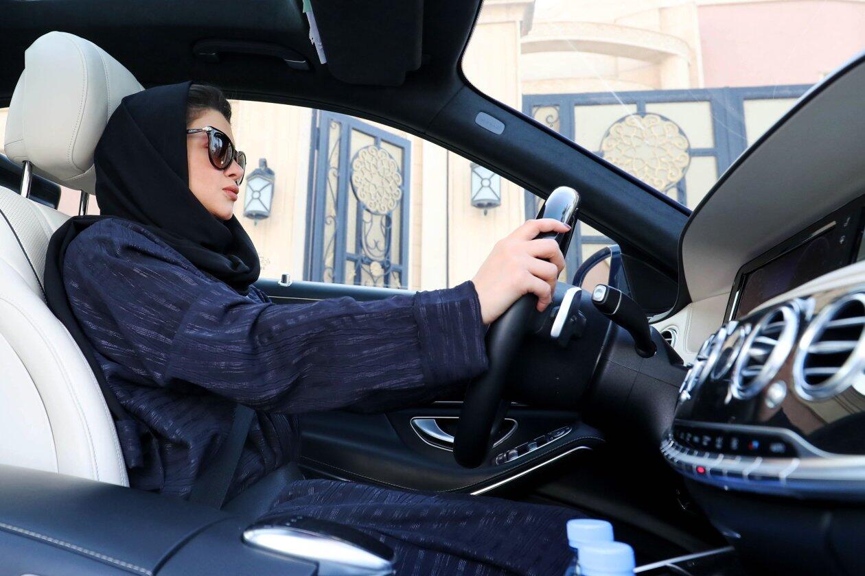 Veteran Rights Activist Aisha al-Manea Released From Saudi Jail | Al Bawaba