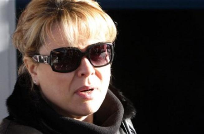 Gilded gifts for Gaddafi nurses | Al Bawaba