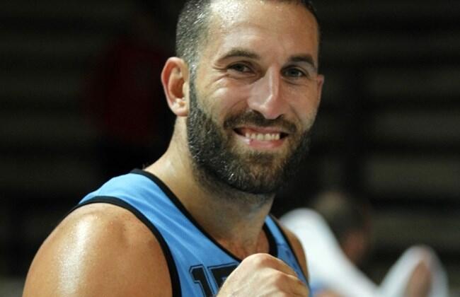 Lebanese basketball icon El-Khatib returns from China, rejoins Riyadi ...