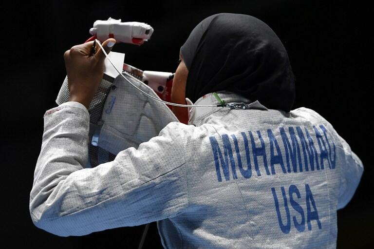 Ibtihaj Muhammad, first US Olympian to compete in hijab wins bronze in ...