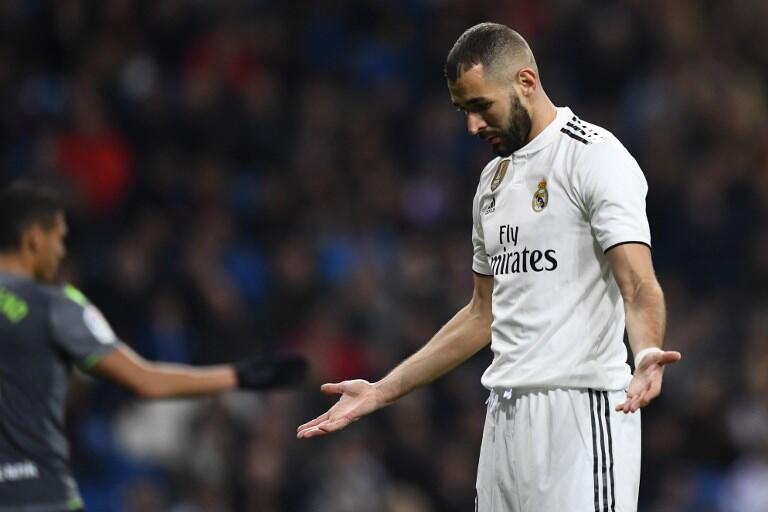 Benzema Foregoes Finger Surgery in Order to Face Sevilla | Al Bawaba