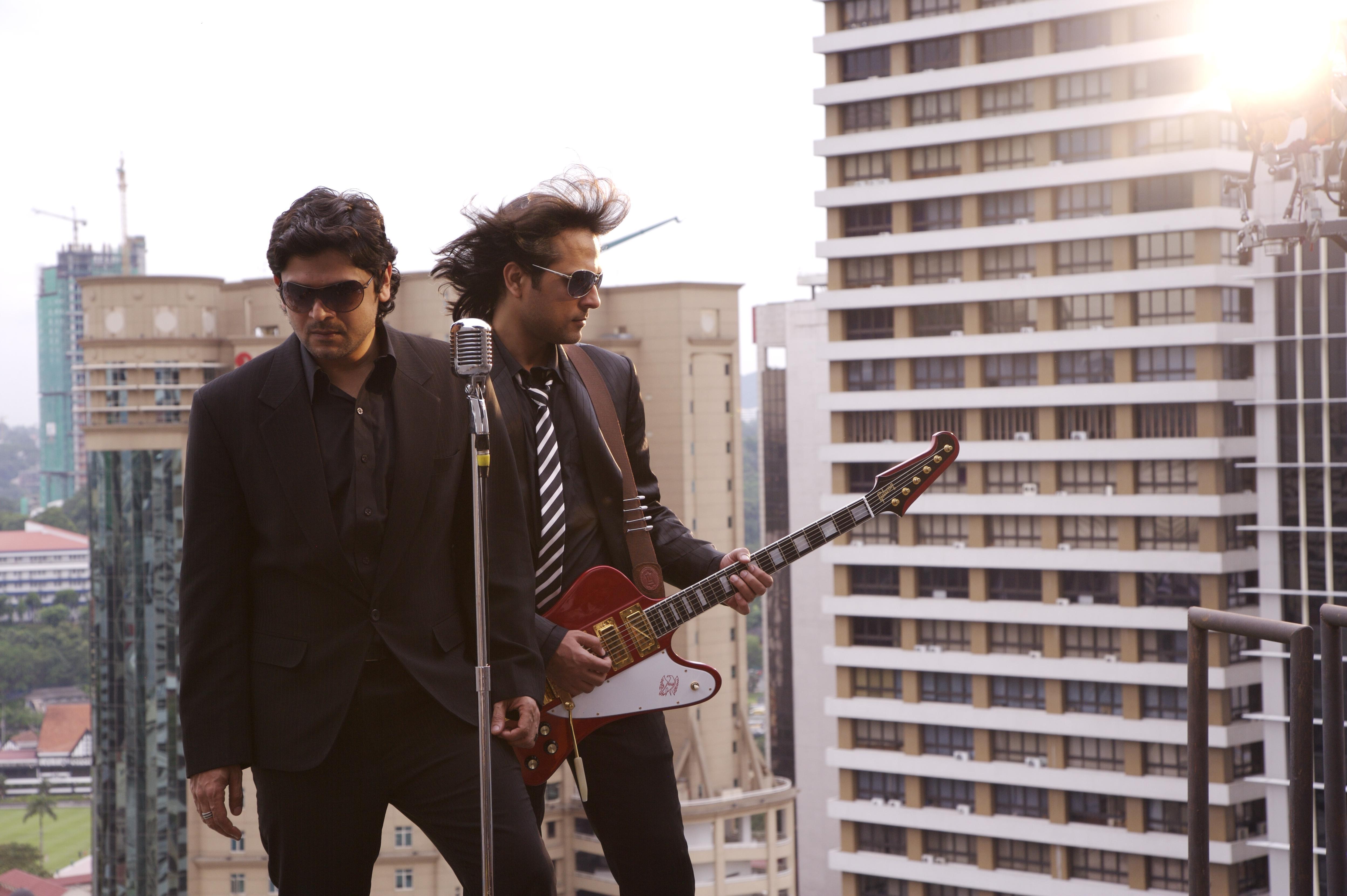 Pakistani rock band will be pulling all the "Strings" in Dubai this ...