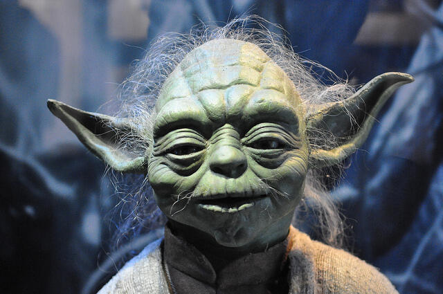 Yoda Pictured Next to King Faisal in Saudi Textbook | Al Bawaba