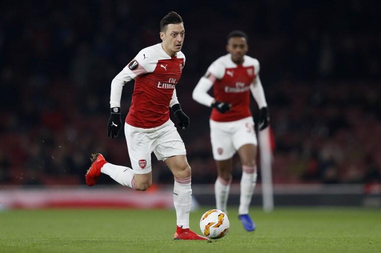 Mourinho Tells Arsenal How to Get the Best Out of Ozil | Al Bawaba