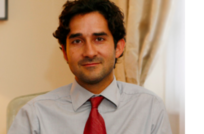 Dr Paul Bain – Medical Director of Oakview Hospital adolescent services ...