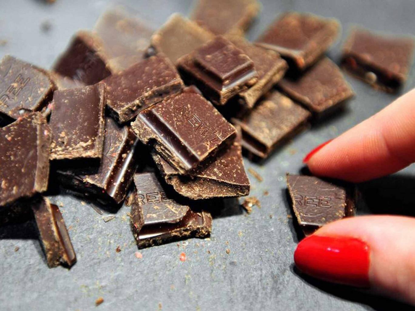 Sharjah Woman Bribes Police Official with Chocolate to Pass Driving ...