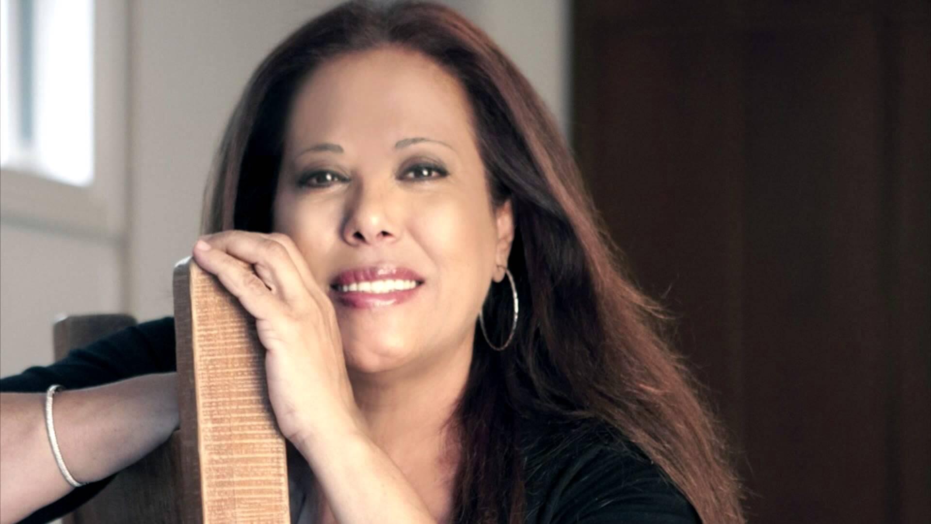 Israeli singer Margol's car explodes near Tel Aviv | Al Bawaba