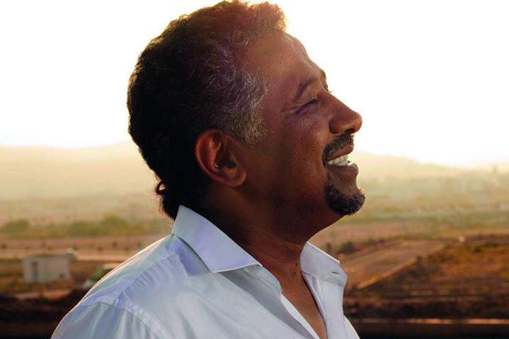 You're not welcome here anymore! Cheb Khaled boycotted by his hometown ...