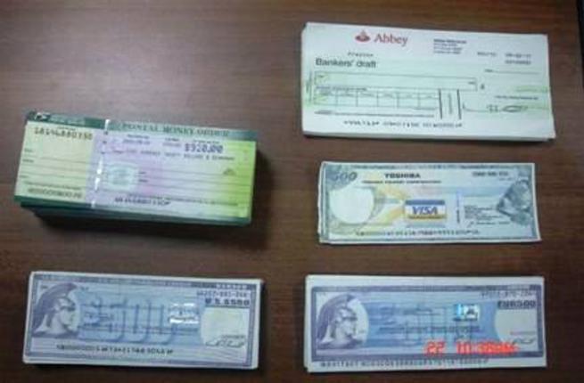 UAE criminalizes bounced cheques | Al Bawaba