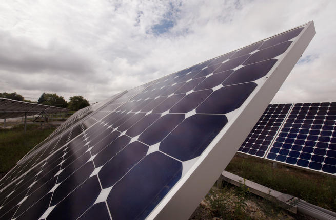 Solar power take off as Middle East wakes up to a new sunny dawn | Al ...