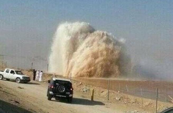 Main water pipeline to Riyadh bursts, say Saudi activists | Al Bawaba