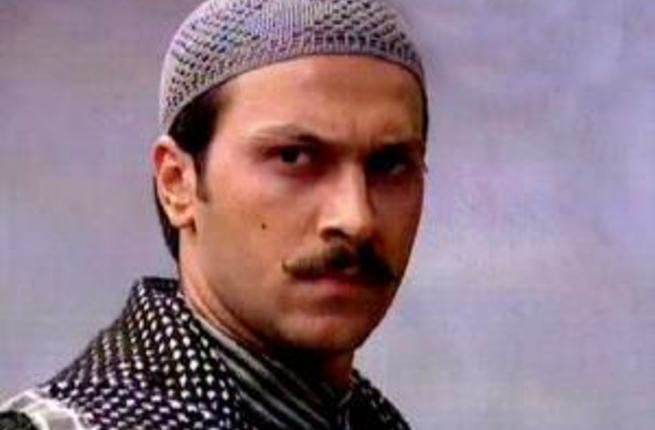 Like father like son: Actor Wael Sharaf says bye to famous Dad Subhi Al ...