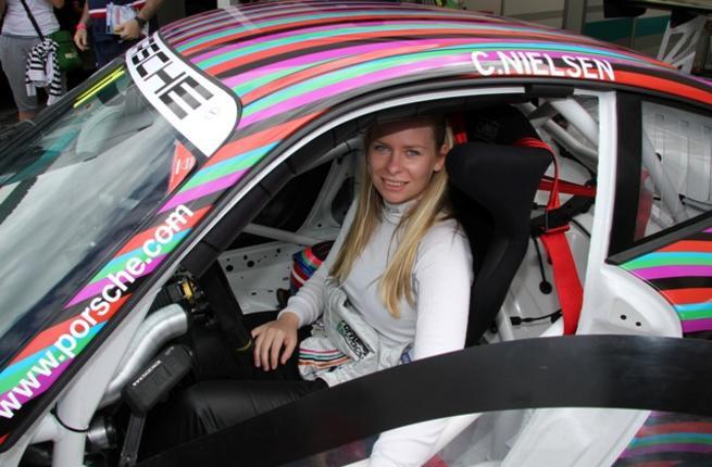First female driver to race in Porsche GT3 Cup Challenge Middle East ...
