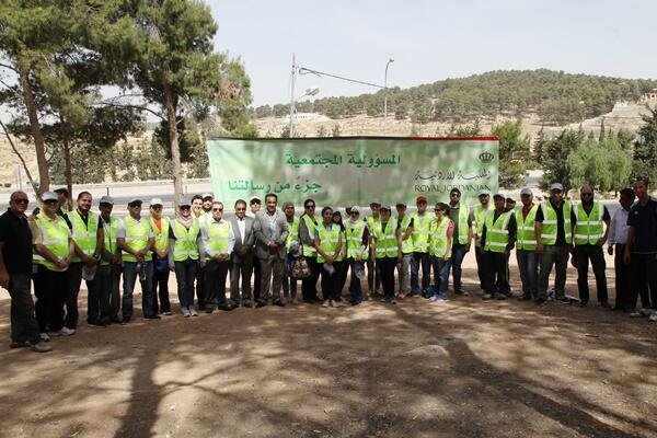 Royal Jordanian holds environment day, cleans surroundings of airport ...