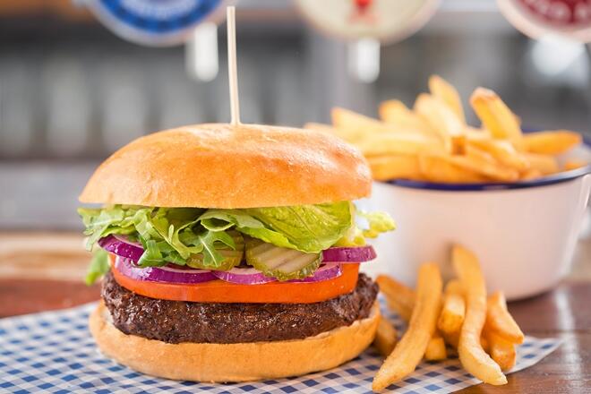 Shake Shack Plans Saudi Expansion | Al Bawaba