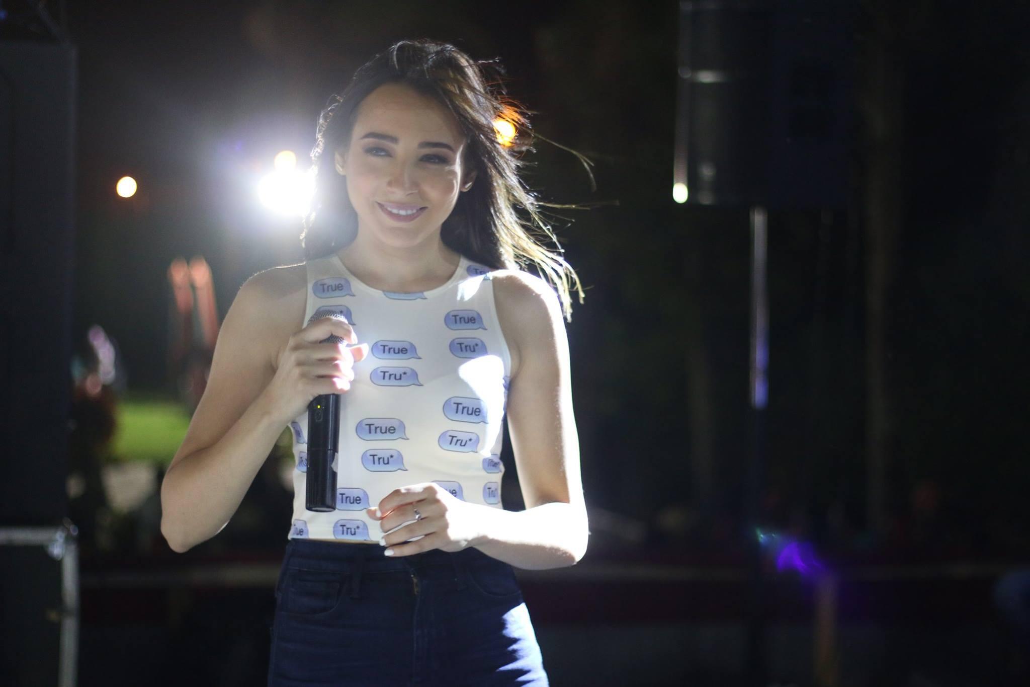 Sandy 'cleans up her act' with a more conservative look following Egypt ...