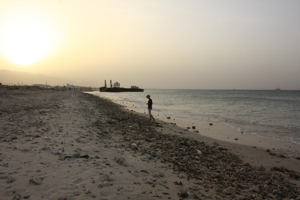 Where Are the Most Polluted Beaches in Oman? | Al Bawaba