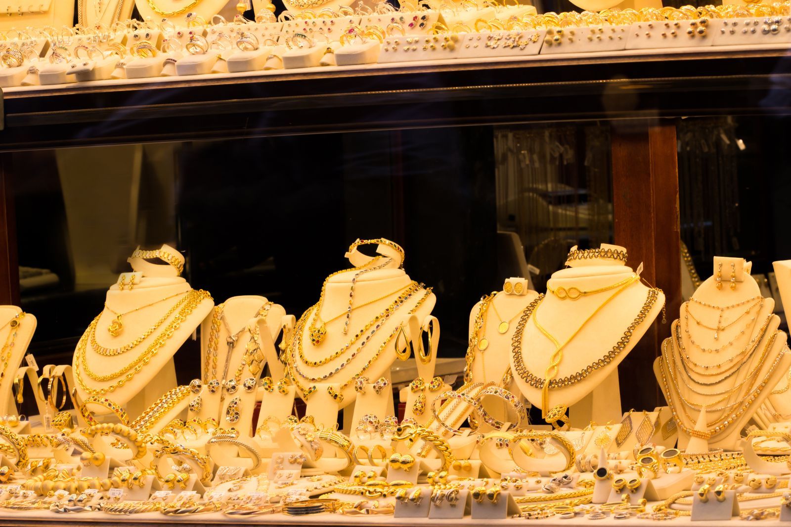 Gold prices in Saudi Today Sunday 16 July 2023 | Al Bawaba