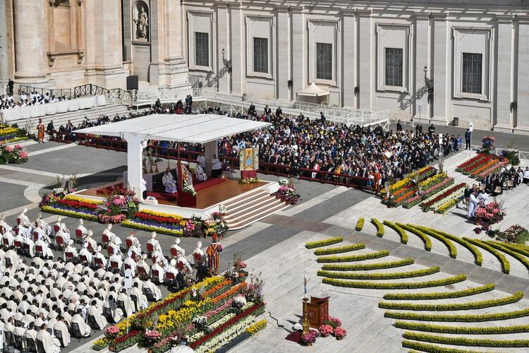 Christians, Catholics Celebrate Easter Sunday | Al Bawaba