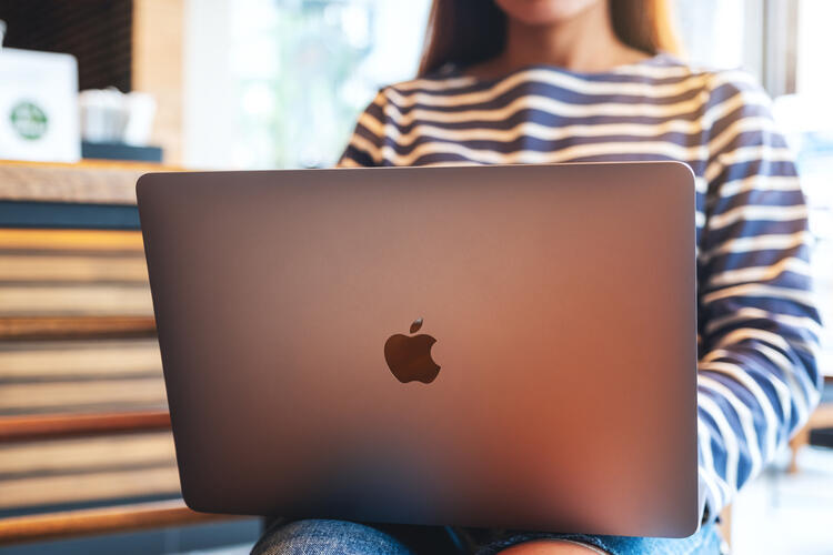 Mac vs. PC Buyer’s Guide | Al Bawaba