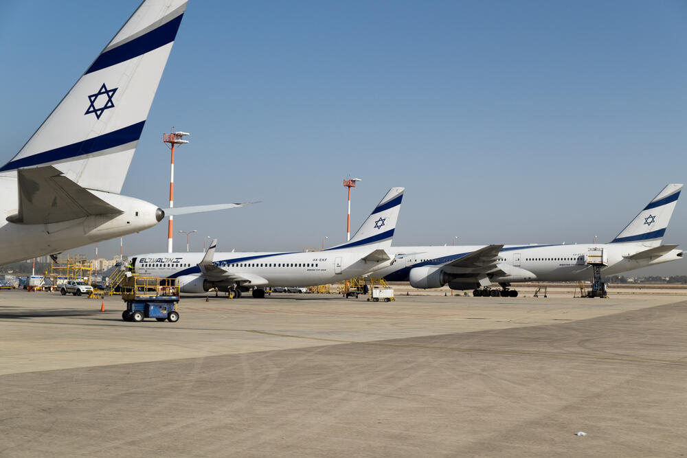 Israel Schedules First Commercial Passenger Flight to Abu Dhabi | Al Bawaba