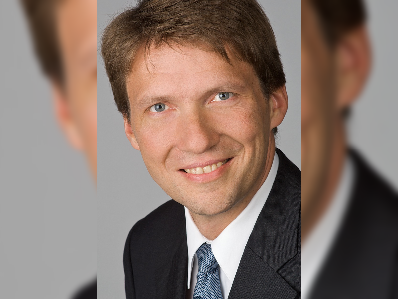 Competition in UAE Banking Intensifies As 66% Of Customers Are Actively ...