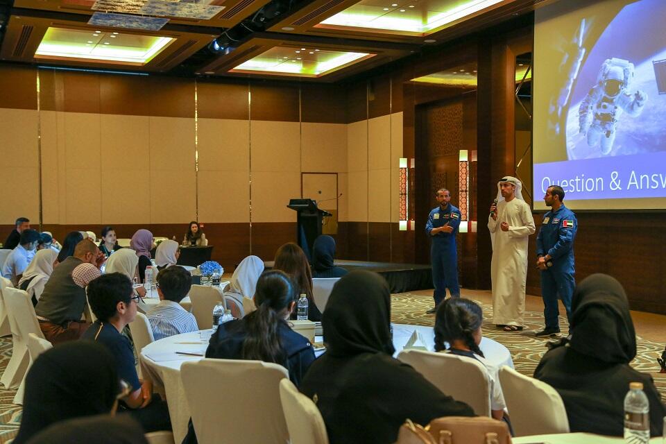 Mohammed Bin Rashid Space Centre Holds Science in Space Workshop for ...